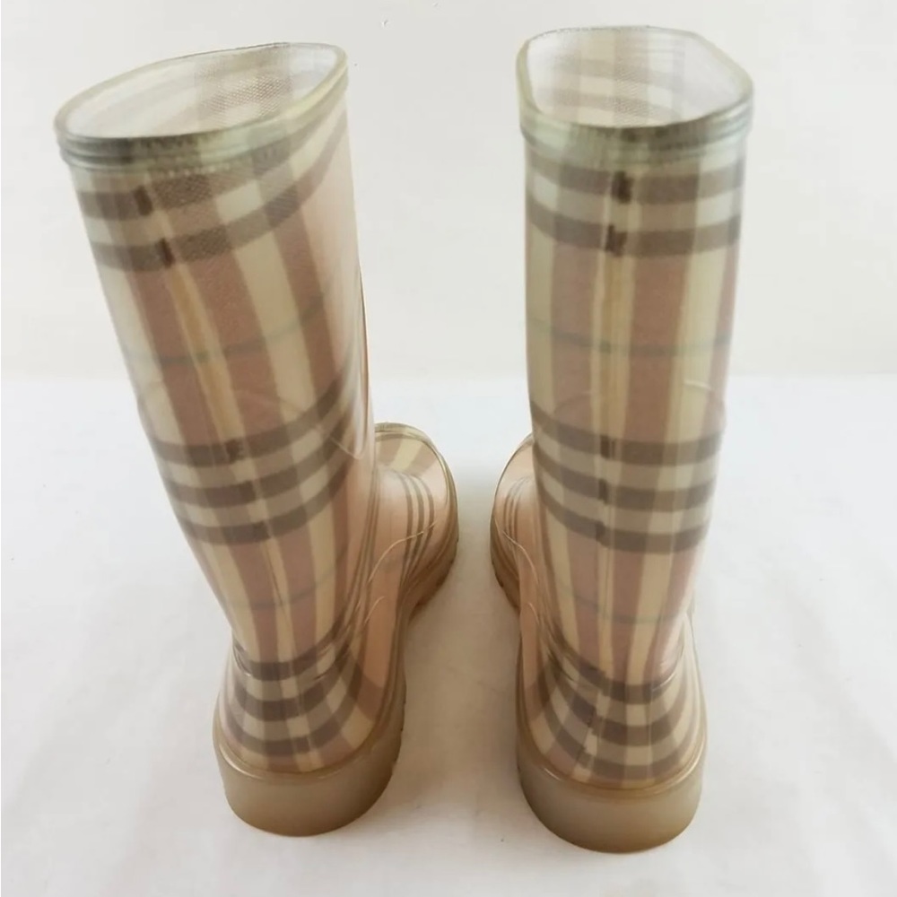 Authentic Burberry Pink Rain Boots - Gem